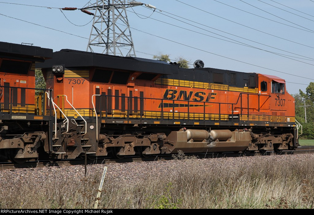BNSF 7307